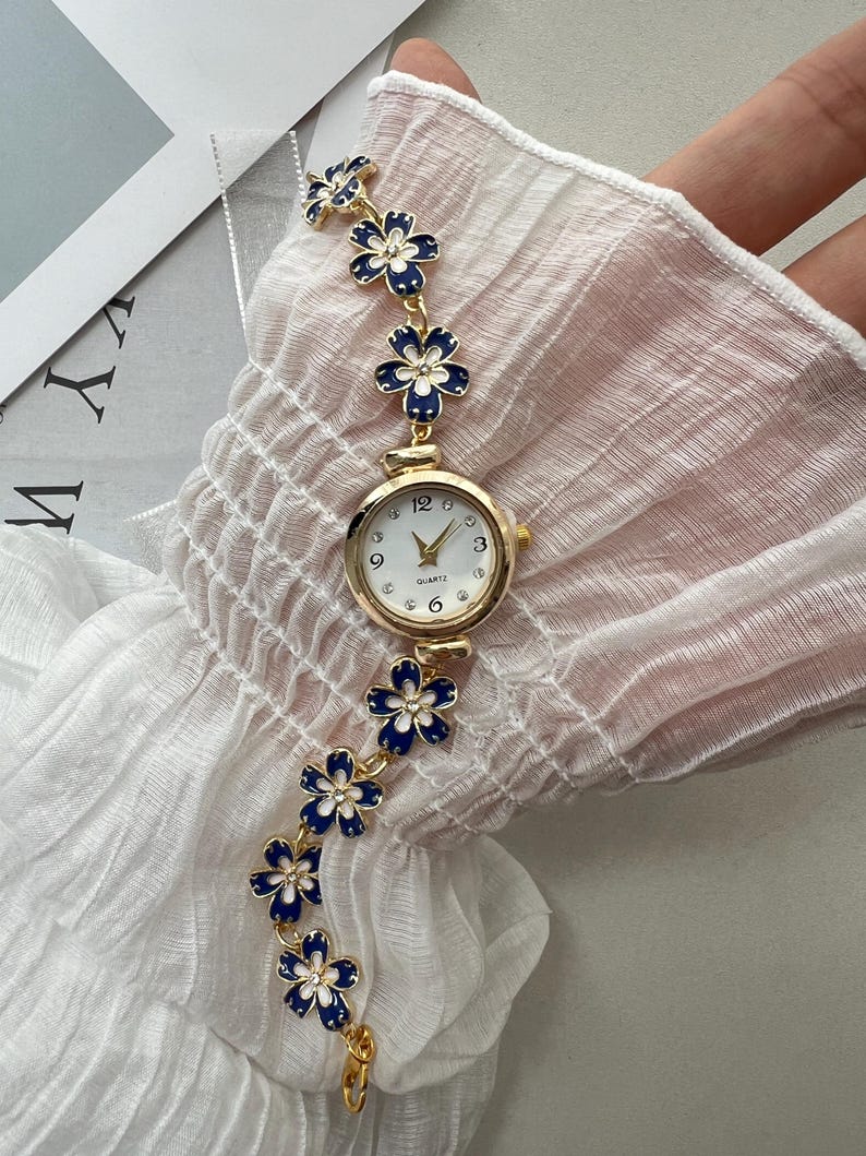 Blue Flower Watch Strap for Women, Elegant Watch Bracelet, Vintage ...