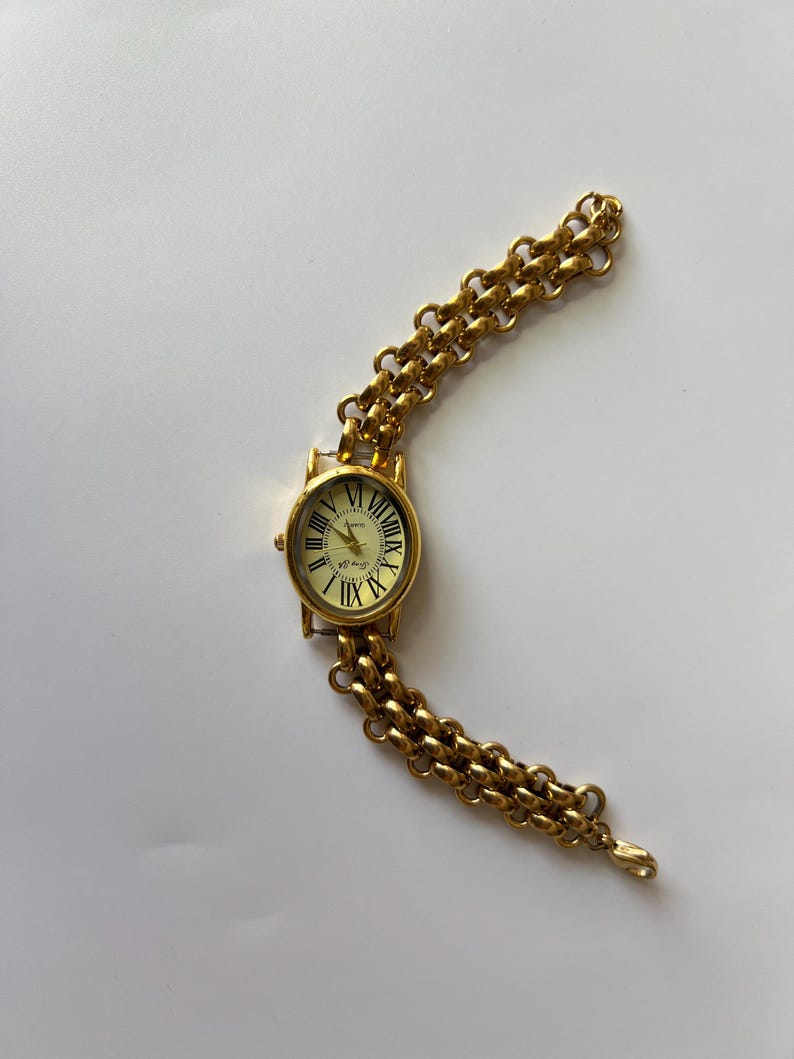 Handmade Gold Wrist Watch Woman, Trendy Watch Bracelet, Minimalist ...
