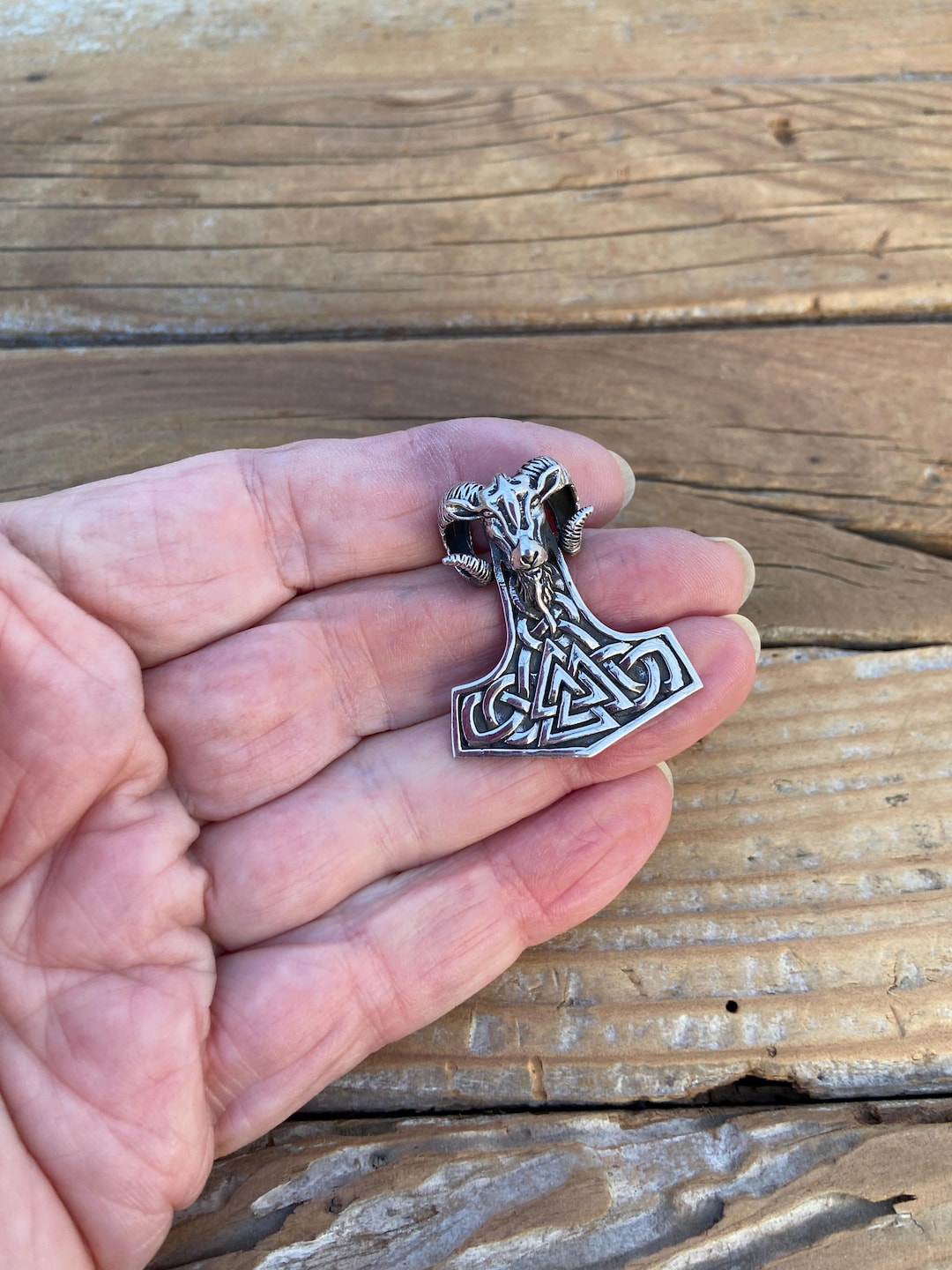 The Hammer of Thor Pendant With a Rams Head and a Valknut Symbol ...