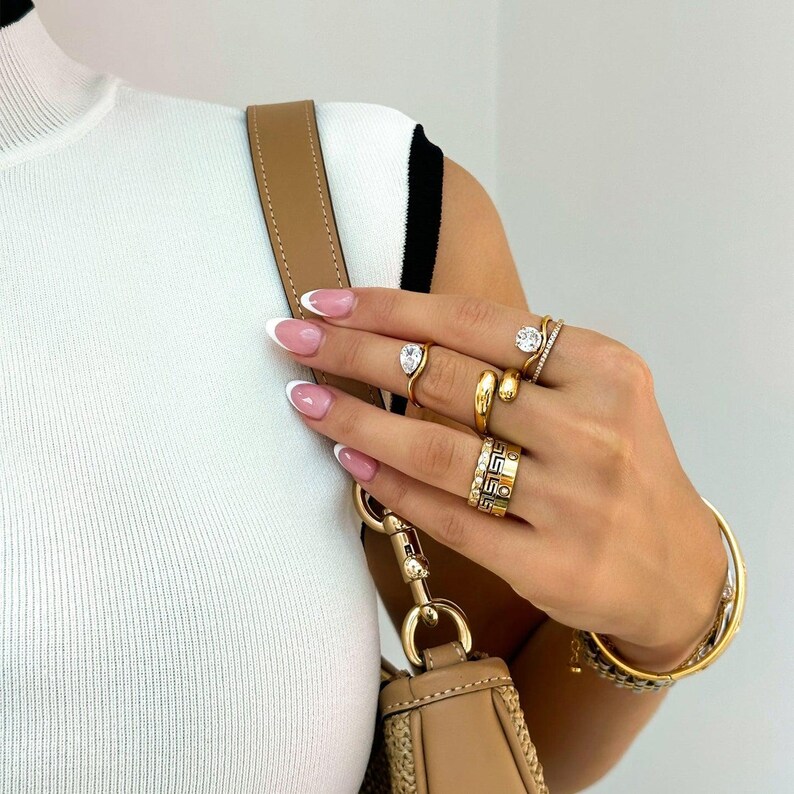 Ella Ring in Golden Stainless Steel - Trendy and Minimalist Design - Etsy