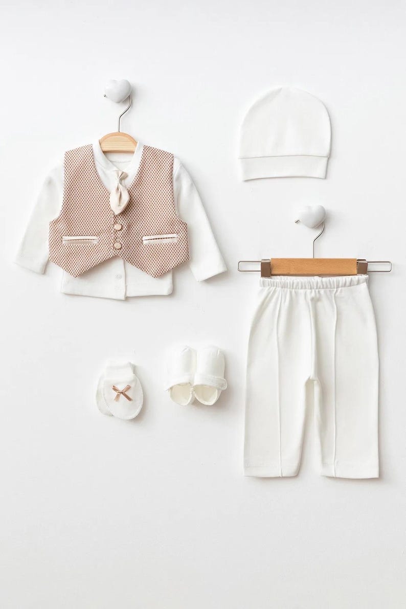 Elegant & Complete 5-piece Baby Boy Outfit Set for 0-6 Months – Perfect ...