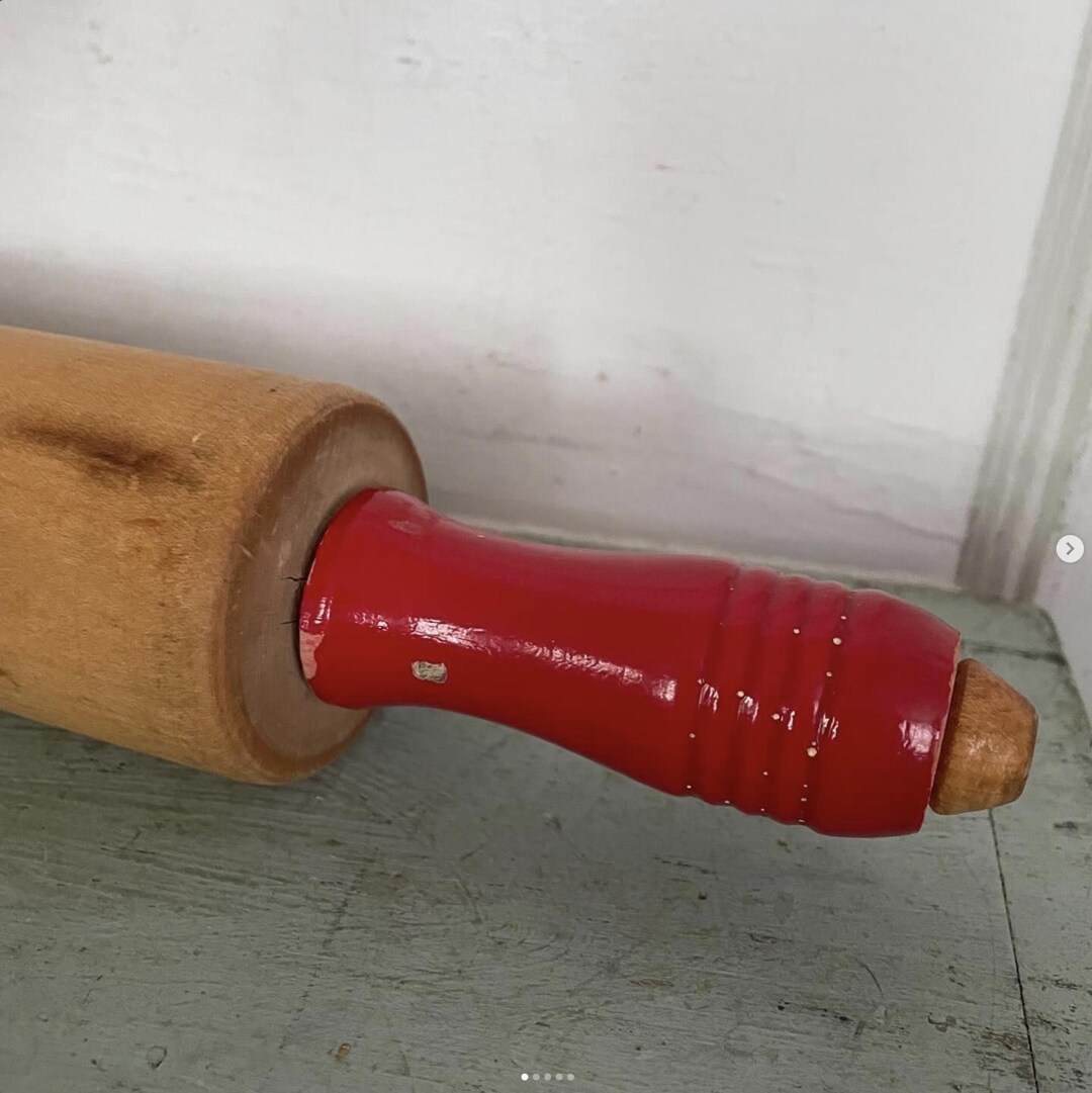 Vintage Wood Rolling Pin Red Handles Farmhouse Kitchen Etsy