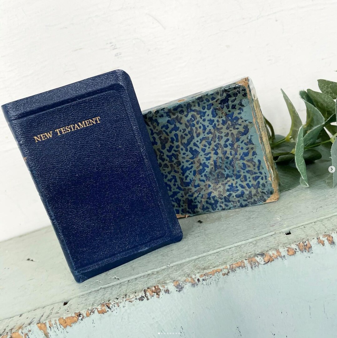 Vintage New Testament Miniature Pocket Bible Original Box Printed in ...