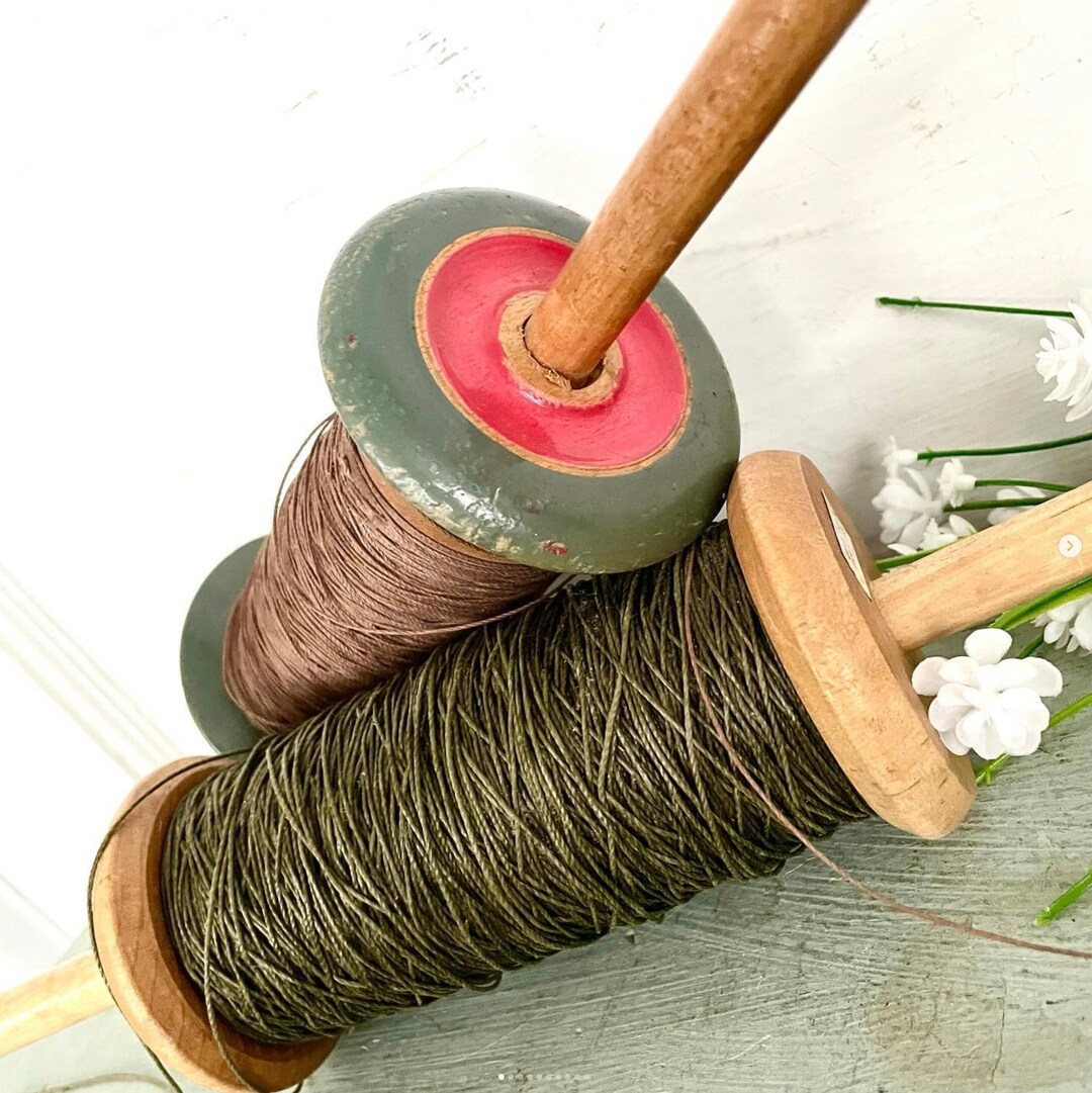 Vintage Wooden Textile Bobbin Wood String Industrial Spool Spindle ...