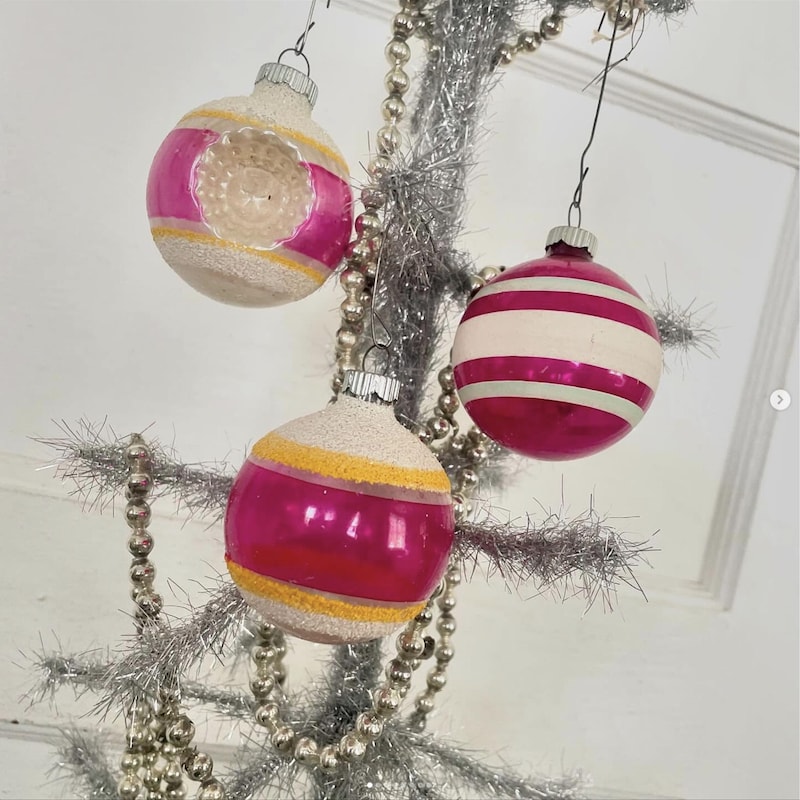 Pink Indent Ornaments - Etsy