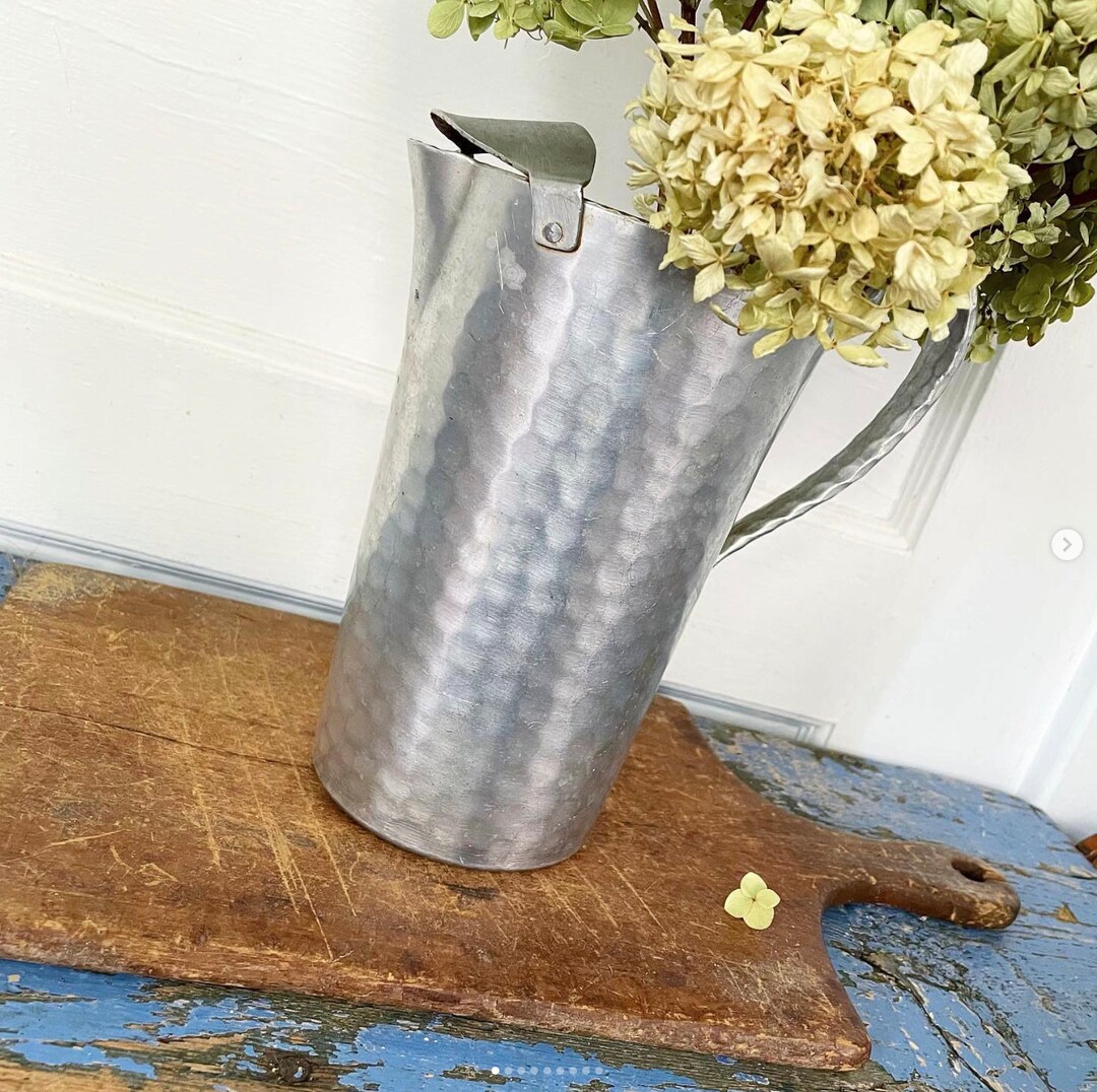 Vintage Hammered Aluminum Water Pitcher Hand Forged Everlast Metal - Etsy