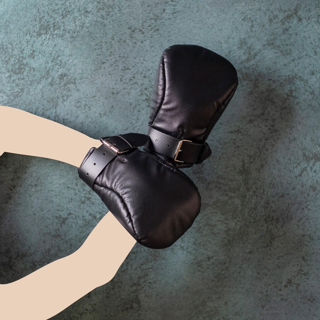 Leather Bondage Mittens, BDSM Glove Restraints, Submissive Gloves ...