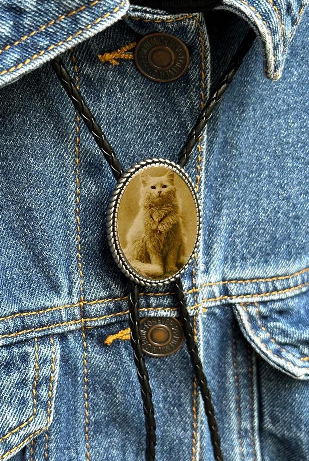 Elegant White Cat Bolo Tie - Rustic Western Gifts for Her Leather ...