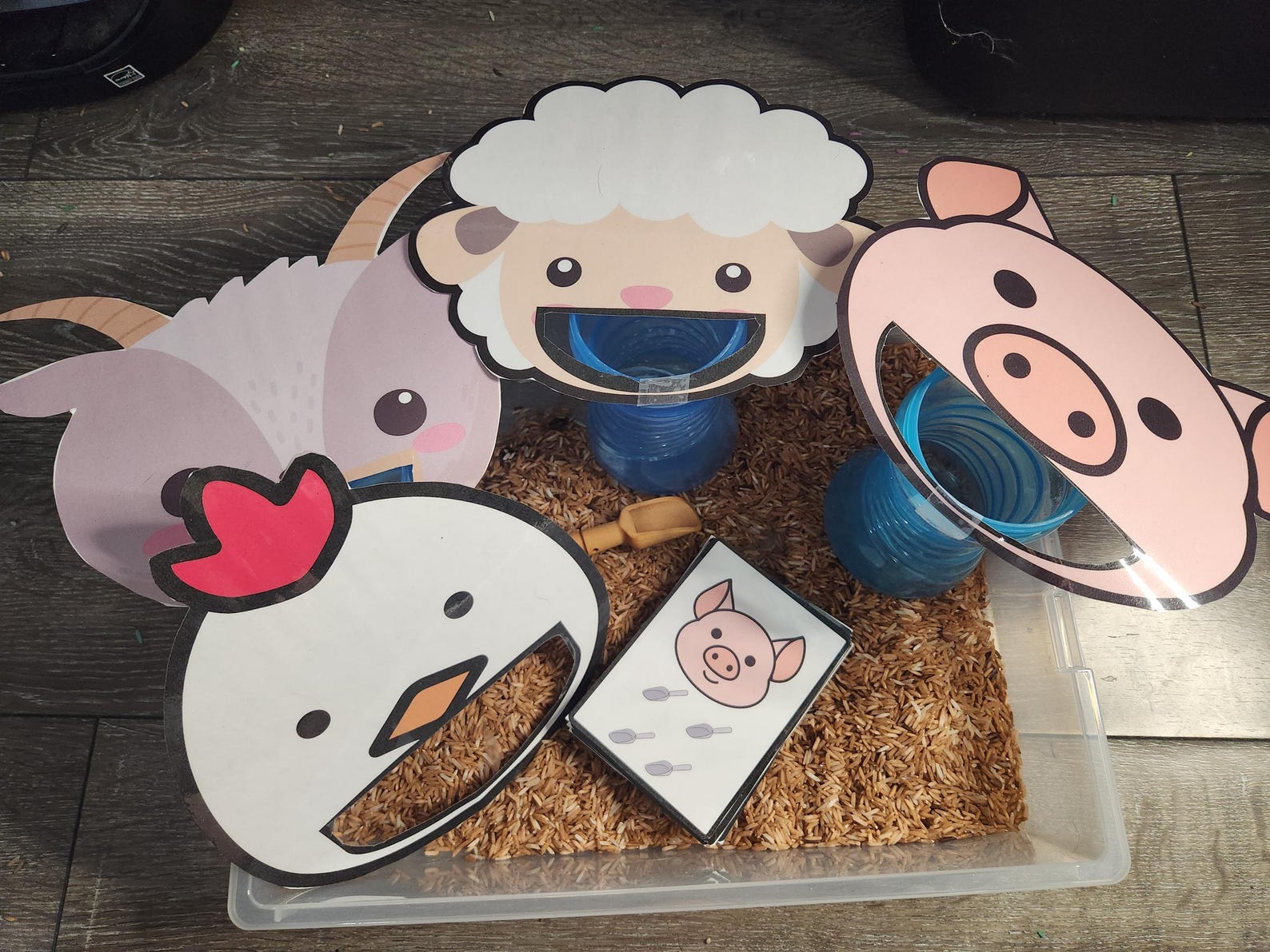 Feed the Farm Animals Digital Download, Sensory Bin Activities ...
