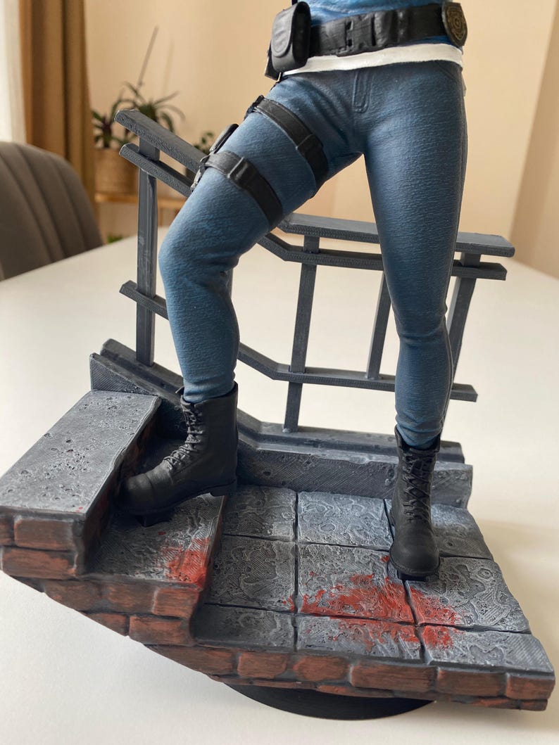 Jill Valentine Resident Evil Figure/statue ,pla/sla/3d Printed ,painted ...