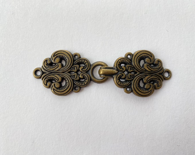 Oak Leaf Cloak Clasp in Bronze or Sterling Silver - Etsy Canada