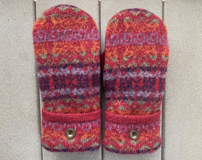 Upcycled Wool Sweater Mittens: Women's Large Felted Mittens, Red and ...