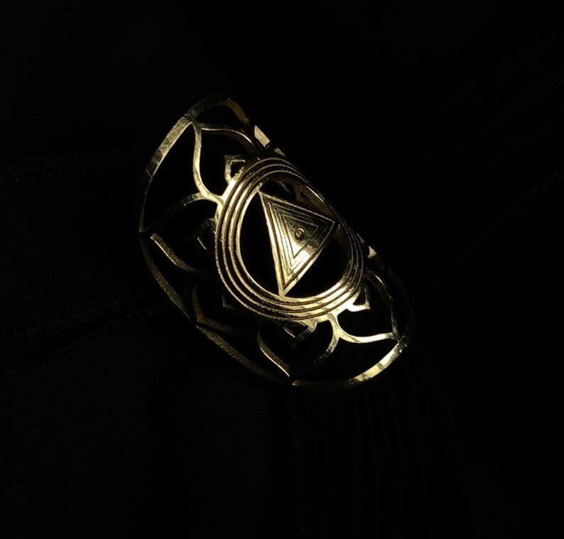 14k Solid Gold Kali Yantra Ring - Etsy