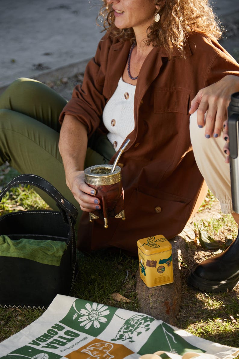 Mate De Calabaza Con Base De Cuentas, Mate De Cuero Argentino De Lujo ...