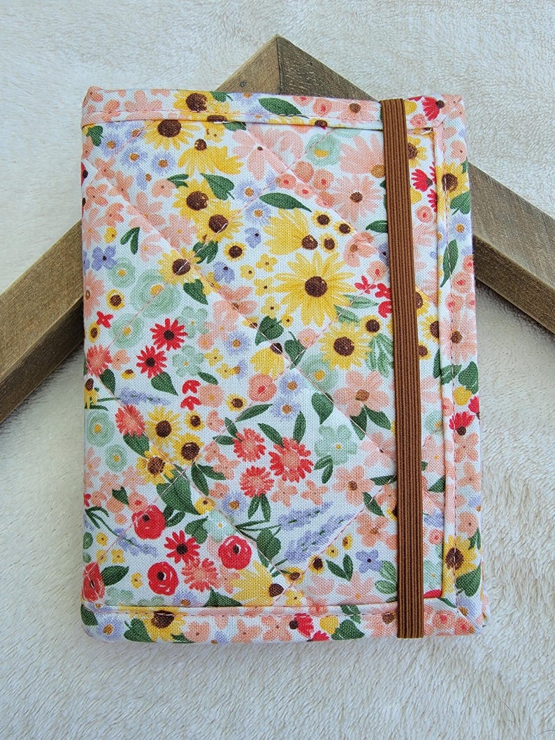 Spring Floral Needle Book & Thread Bed - Etsy