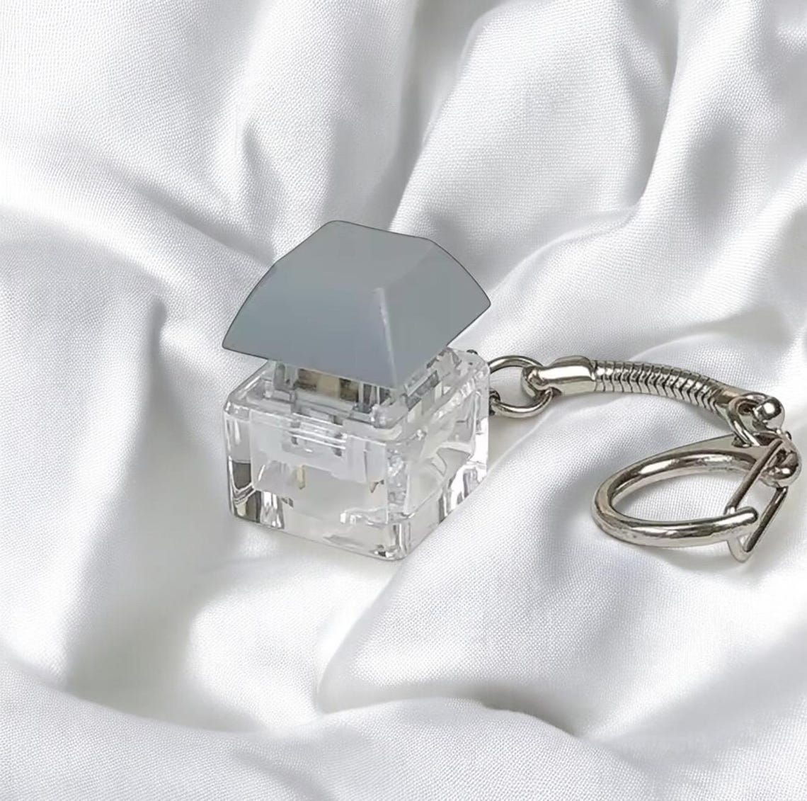 Mechanical Keyboard Switch Keychain – Clicky Sound Rgb-style Crystal ...