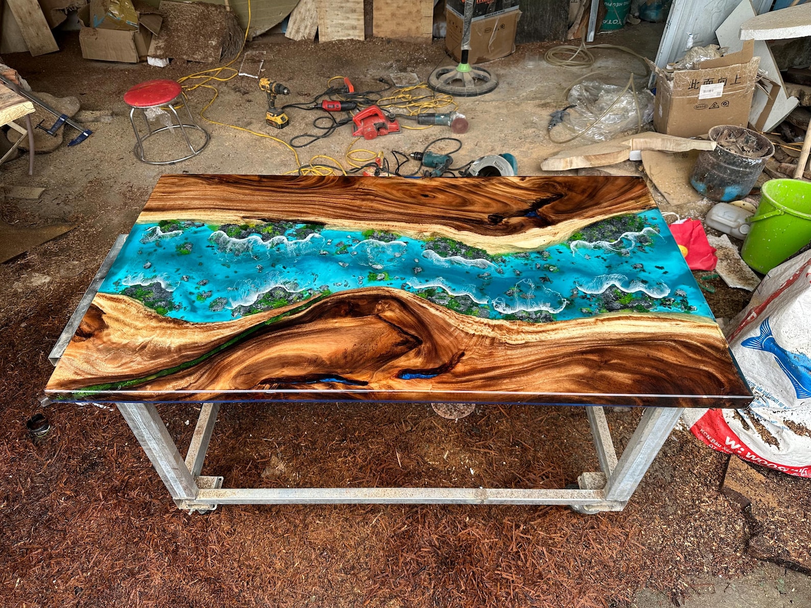 Custom Epoxy Table,waterfall,tabletop Gaming,walnut Standing Desk Top ...