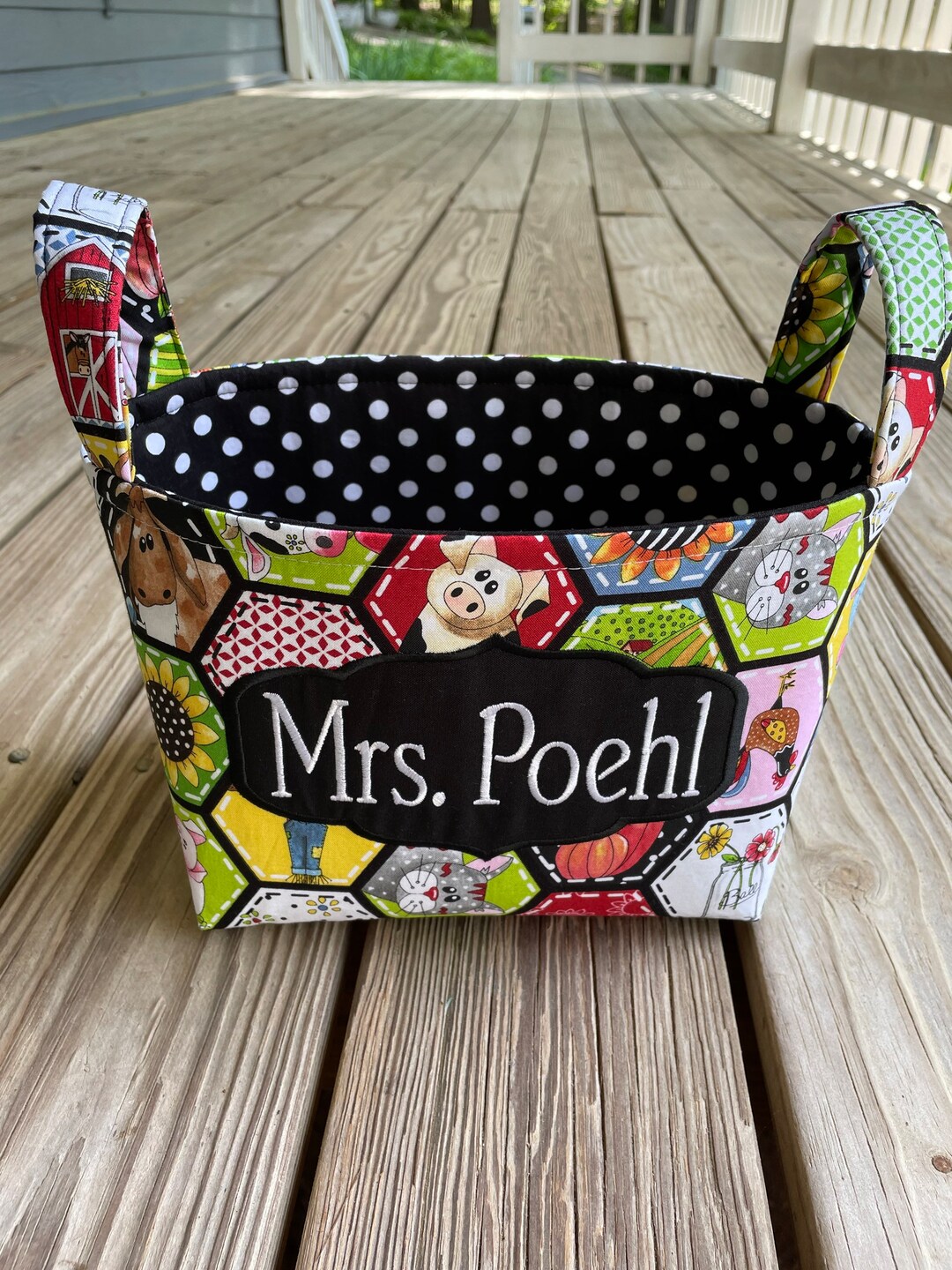 Octagon Cute Farm Sweet Farm Animals Black Dot Basket Gift Bag ...