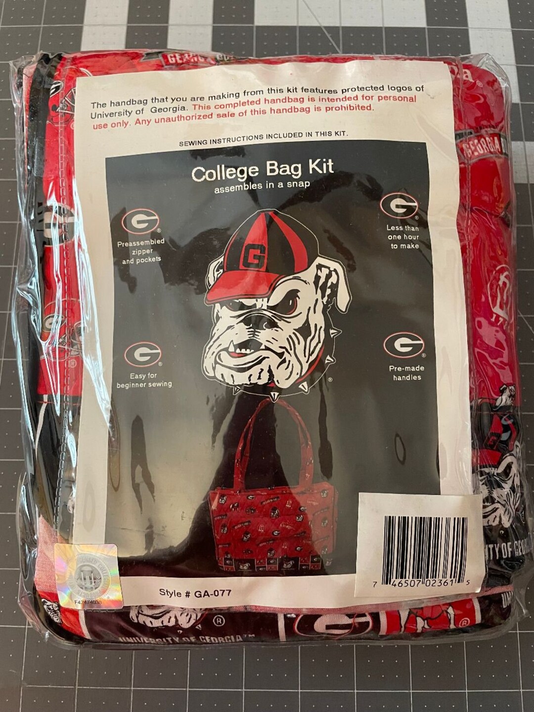 New! Georgia Bulldogs College Bag Kit, Precut Purse, University of ...