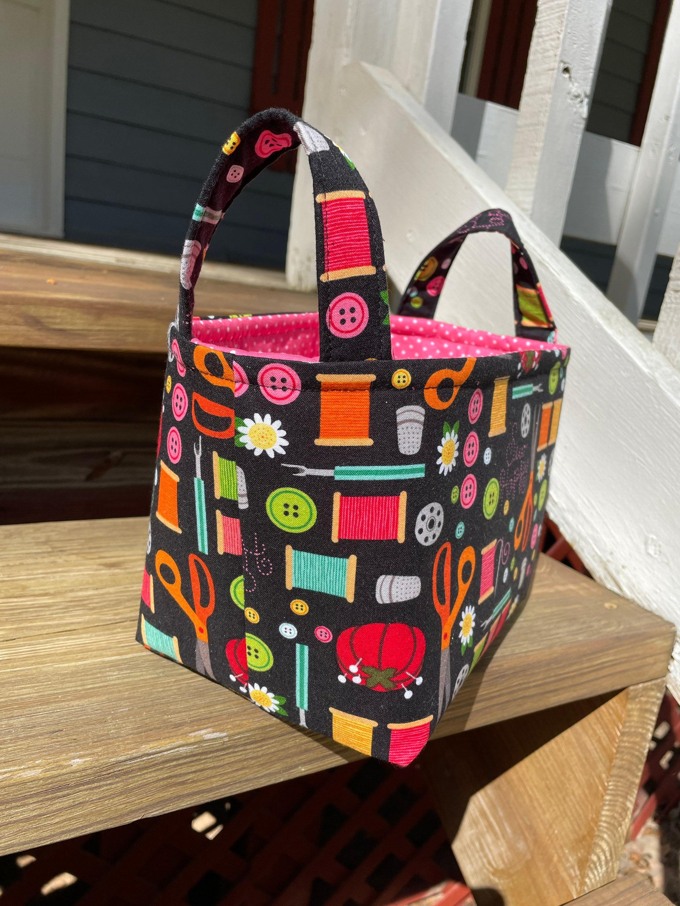Black Pink Sewing Machine Sewing Notions Quilting Fabric Basket ...