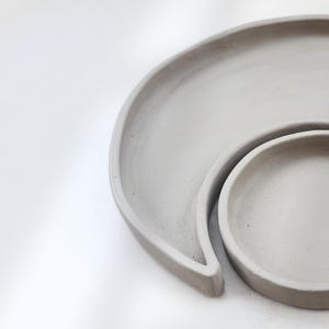 Big Platter Pottery Template: Chip & Dip – Round Serving Dish With Dip ...