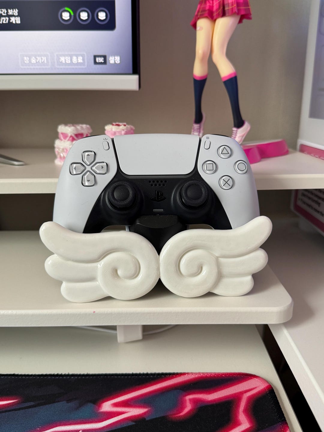 Coquette Angel Wing PS5 Controller Stand – Cute Desk Decor for Gamers ...