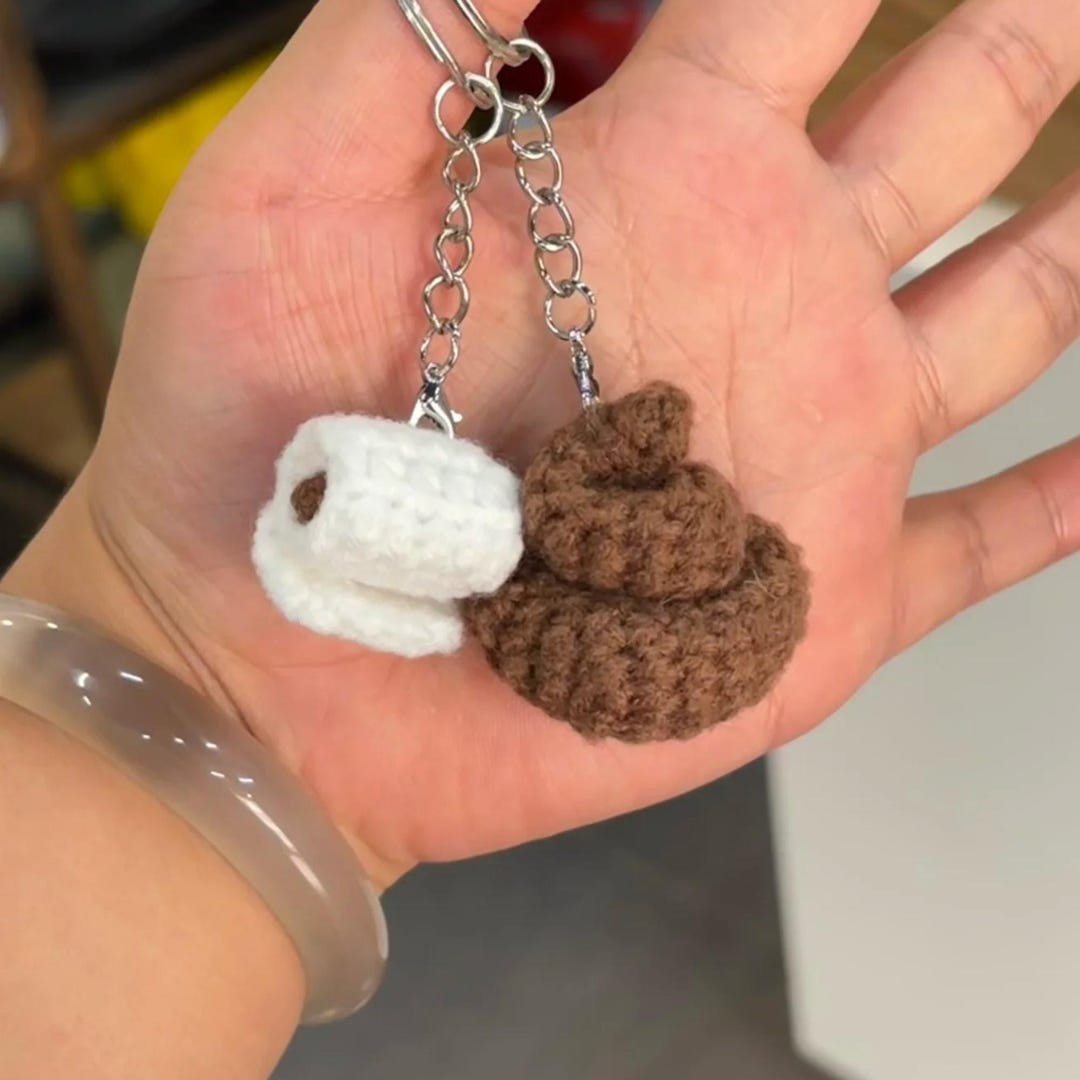 Funny Crochet Poop Keychain, Amigurumi Poop and Toilet Paper, Gag Gift ...