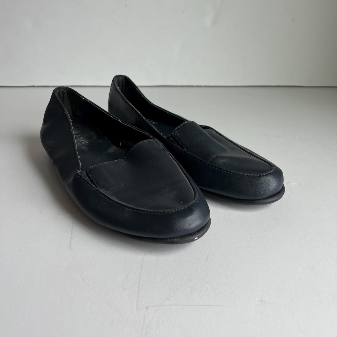 Vintage Blue Leather Slip-on Loafers, Size 7W, Classic Basic Editions ...