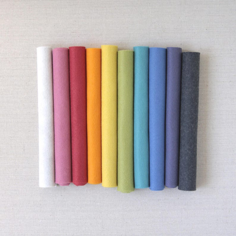 Red Wool Blend Felt // Red Felt // Sheets // Yards // Threads // Felt ...