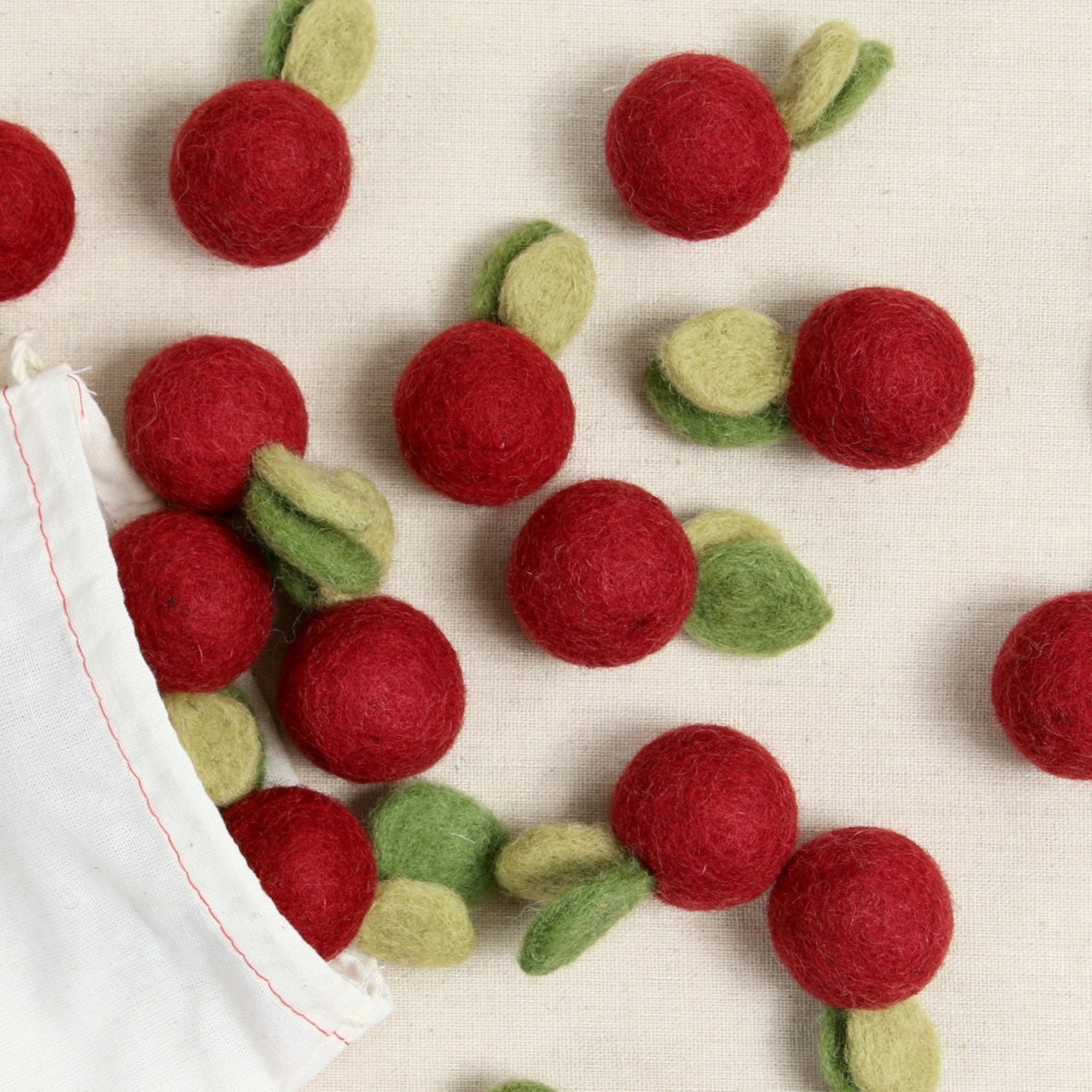 Crimson Berry // 6 Pack // Felt Shapes // Wool Felt Pom Poms, DIY ...
