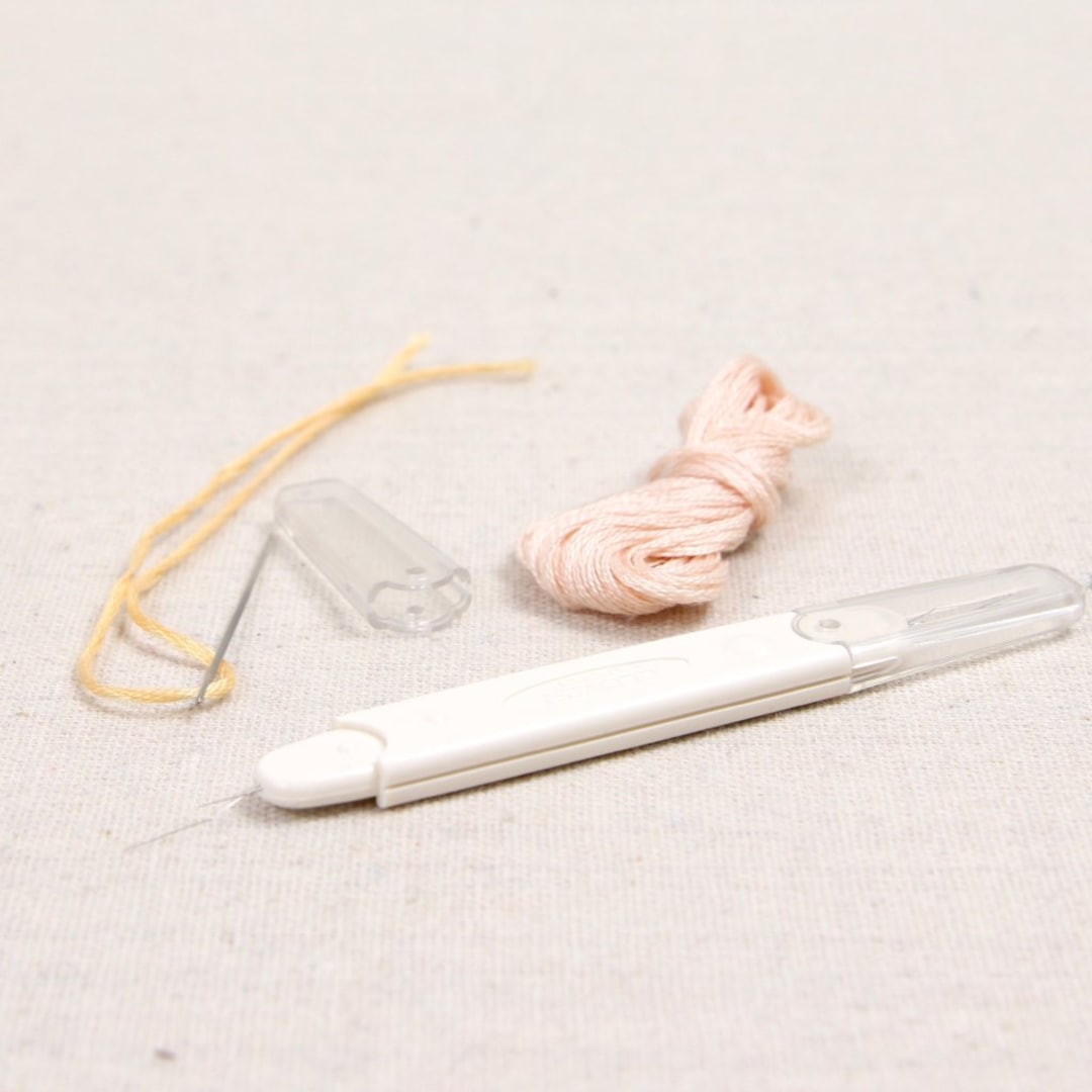 Needle Threader // Felt + Craft Supplies // Stitching Tools, Needle ...