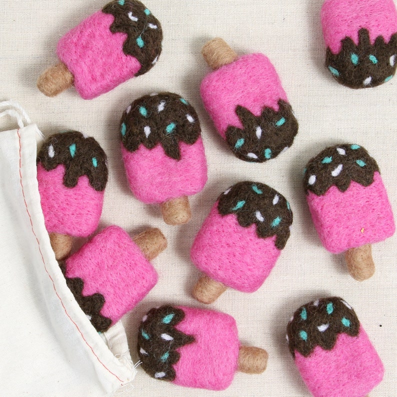 Popsicle // Felt Shapes // Wool Popsicle, Felt Pom Poms, DIY Garland ...