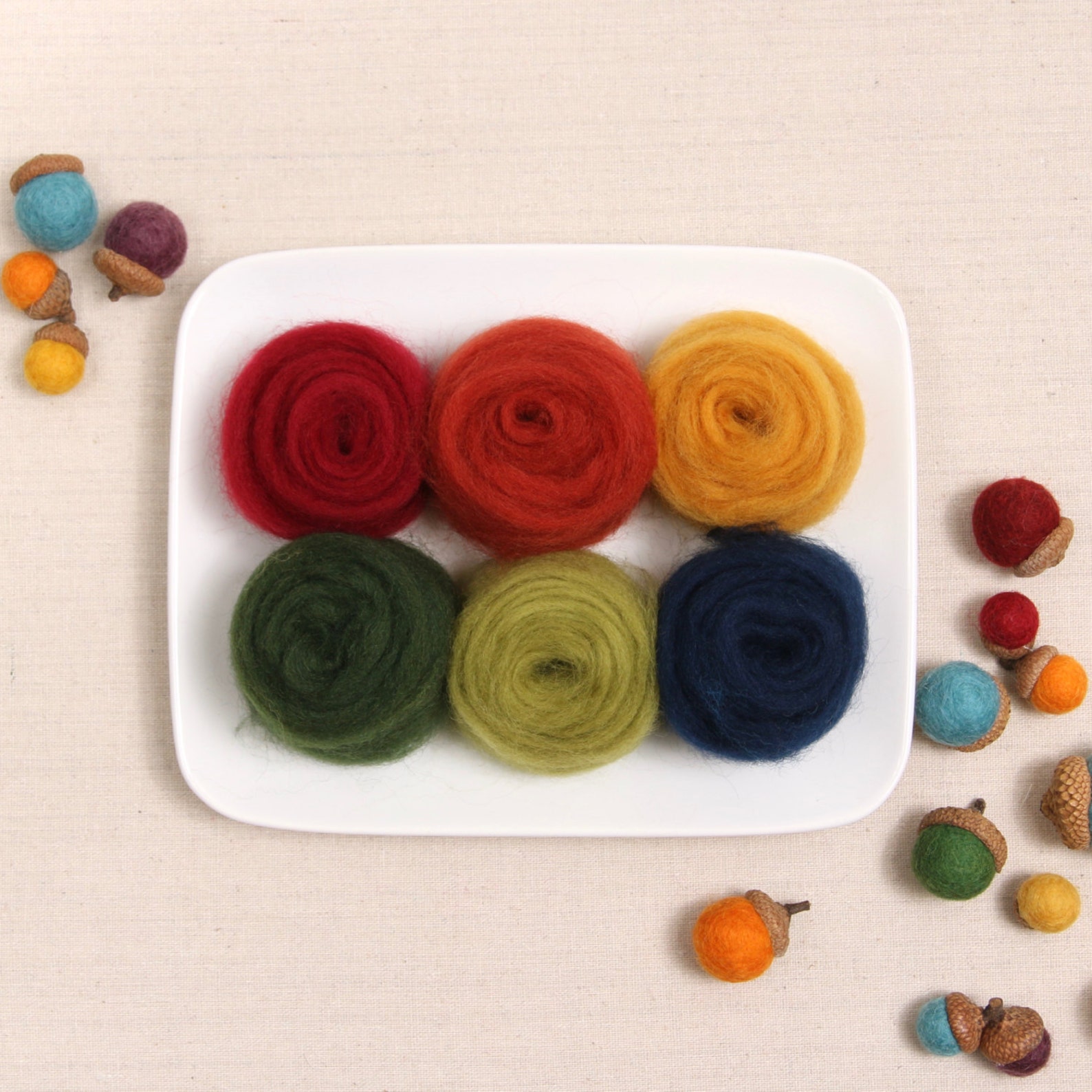 Wool Roving // Autumn Colors // Corriedale Roving, Needle Felted Leaves ...