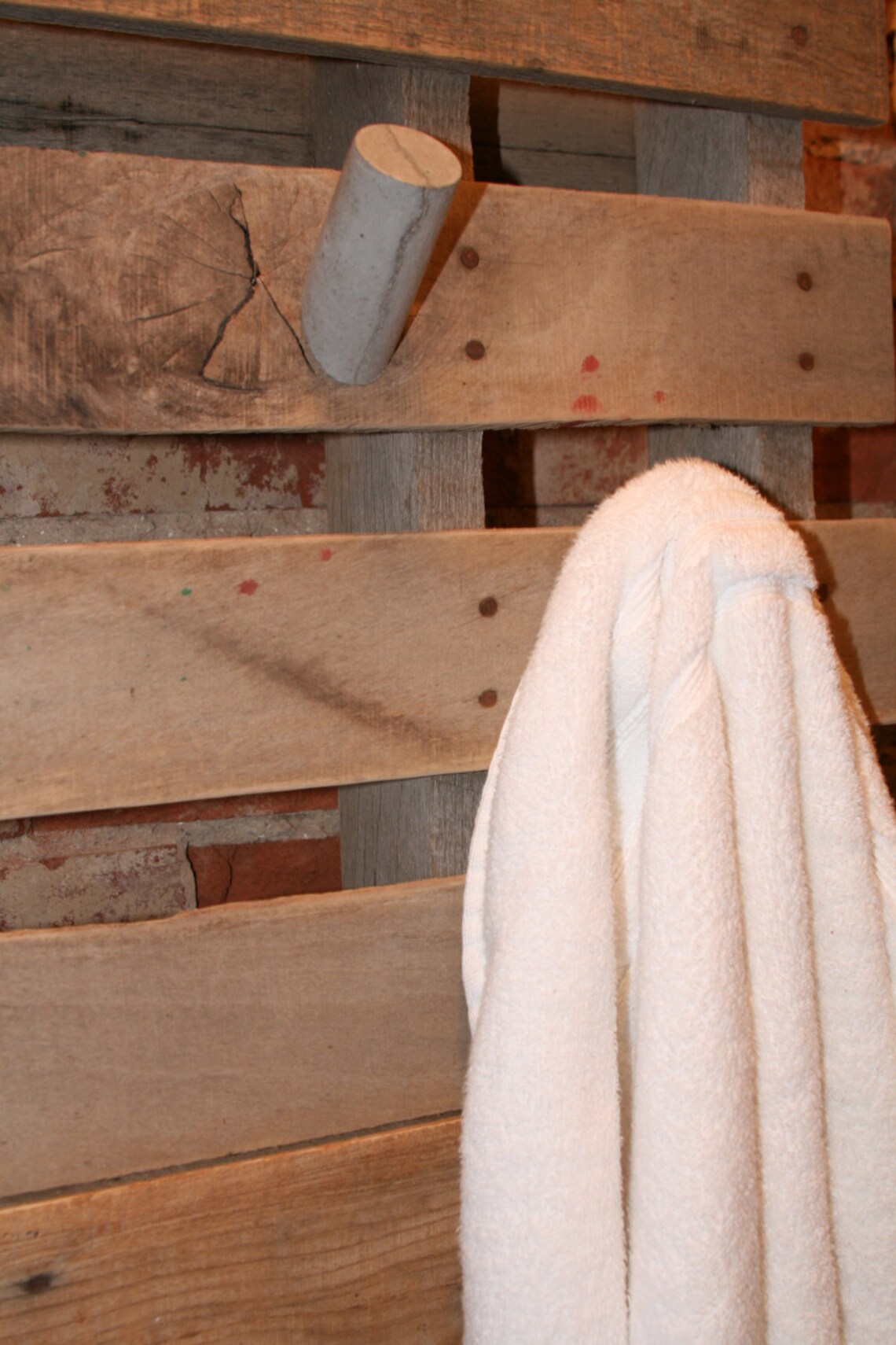 Round Concrete Wall Hooks (set of 6) - Etsy