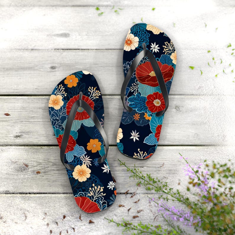 Kimono Style Flip Flops, Japanese Design - Stylish Footwear for Summer ...