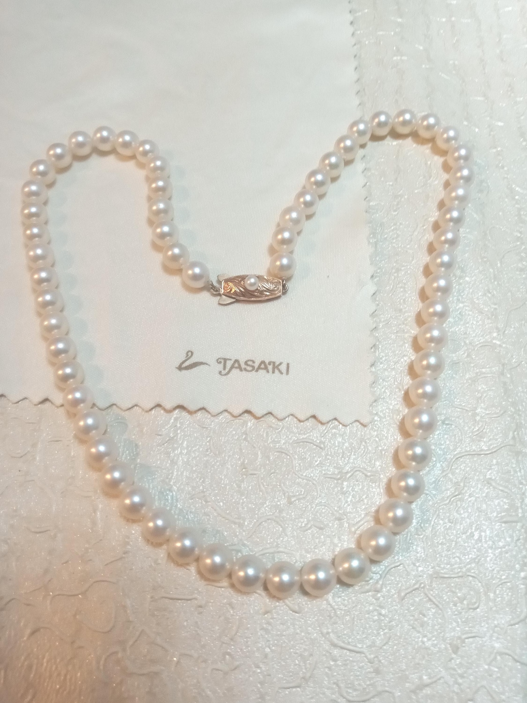 TASAKI Vintage Akoya Pearl Necklace 6.8mm – 14K Gold Clasp – High ...