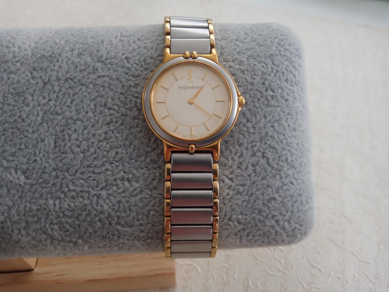 Vintage Yves Saint Laurent Women’s Watch – YSL 2200-228481 – Gold ...