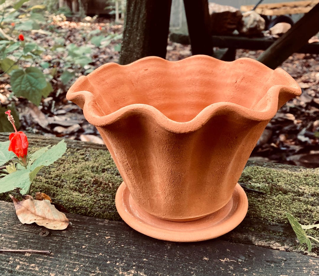 FLUTED CLAY PLANTER #156 Handmade Terracotta Flower Pot With Saucer ...