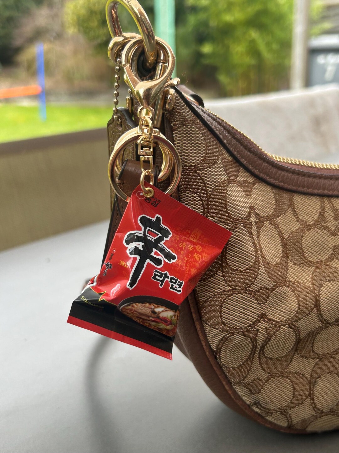 Shin Cup Noodle Keychain Bag Charm Novelty Food Gift Keyring Bag Charm ...