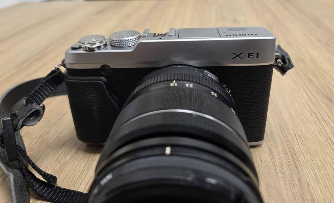 Fujifilm X-E1 Camera With Fujinon 18-55mm F2.4-4 Lens - Etsy