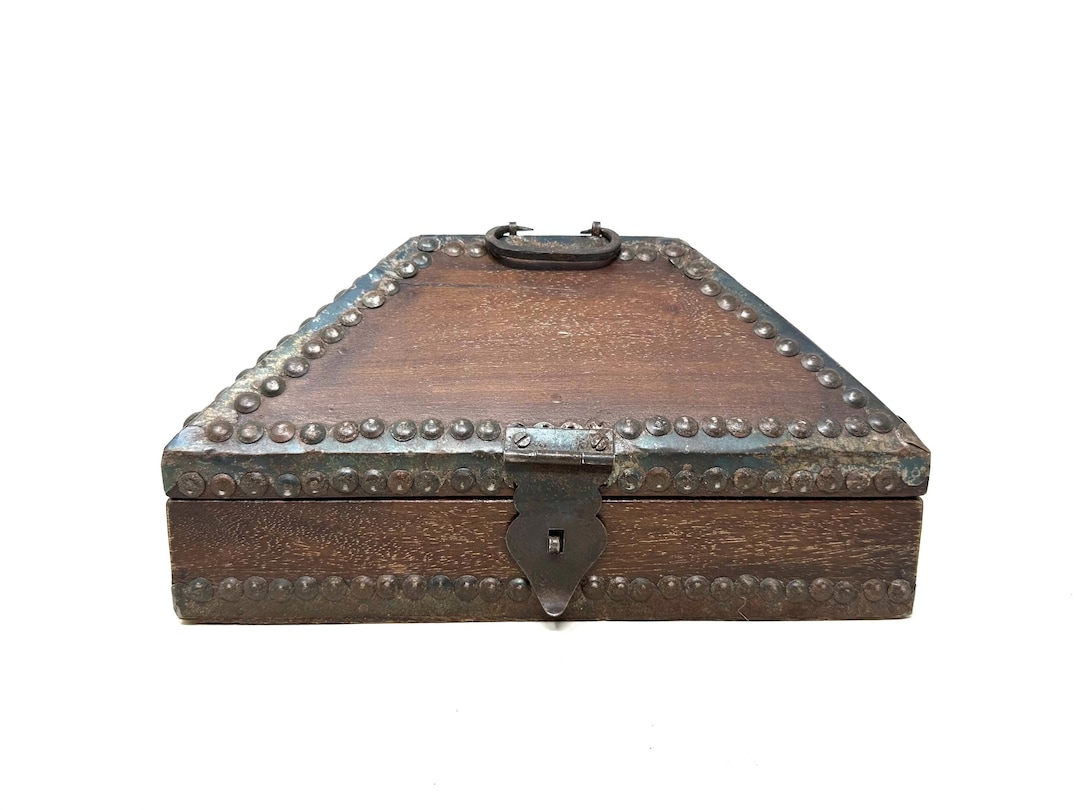 Vintage Kerala Indian Box - Etsy