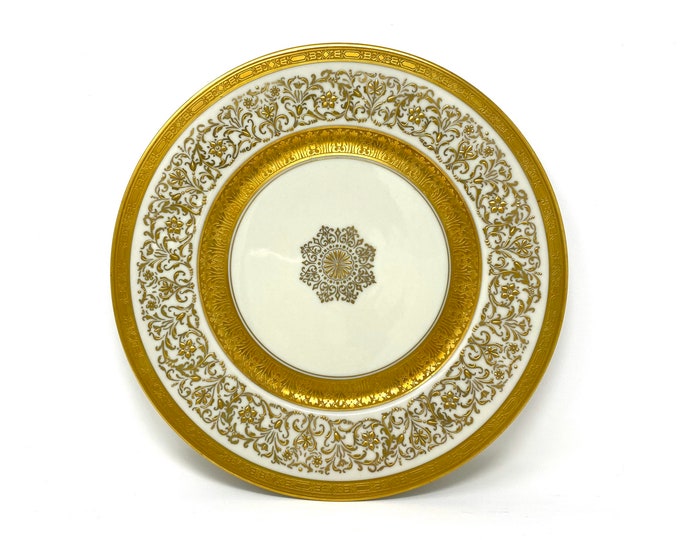 De Luxe Decorating Works Plate - Hand Painted - Etsy