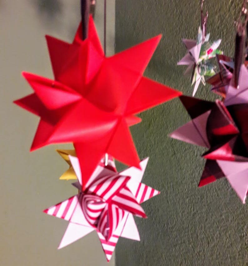 3D Origami mobile with Froebel stars or wreath | Etsy