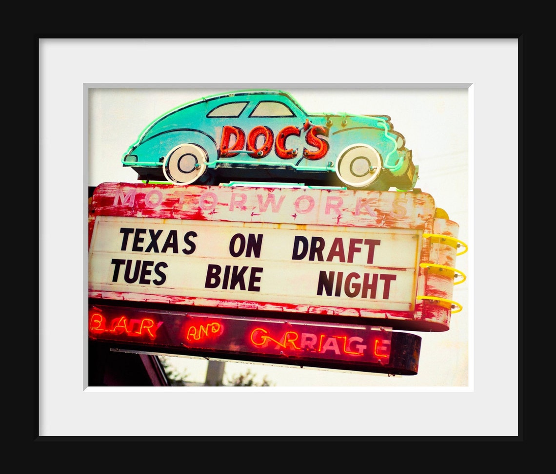 Austin Texas Neon Sign Photo: Vintage Bar Art Print - Etsy