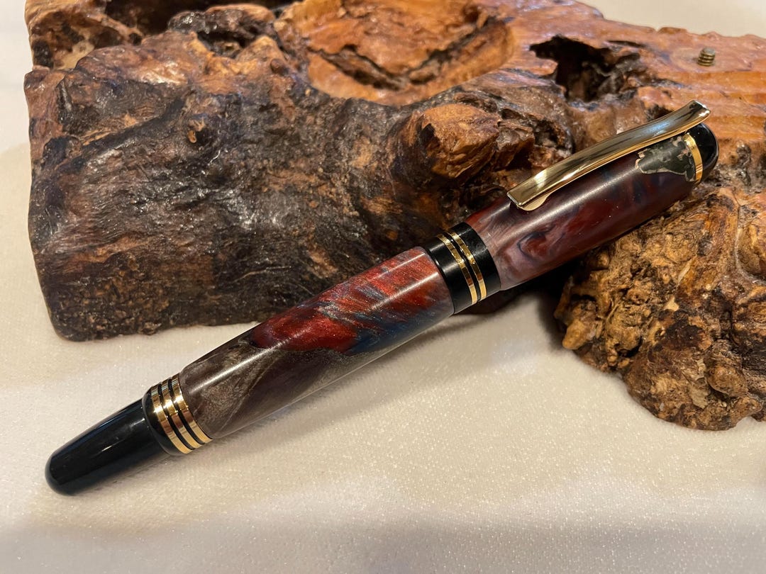 Gorgeous Churchill Fountain Pen With Lovely Burl Wood/acrylic ( 6563 ...