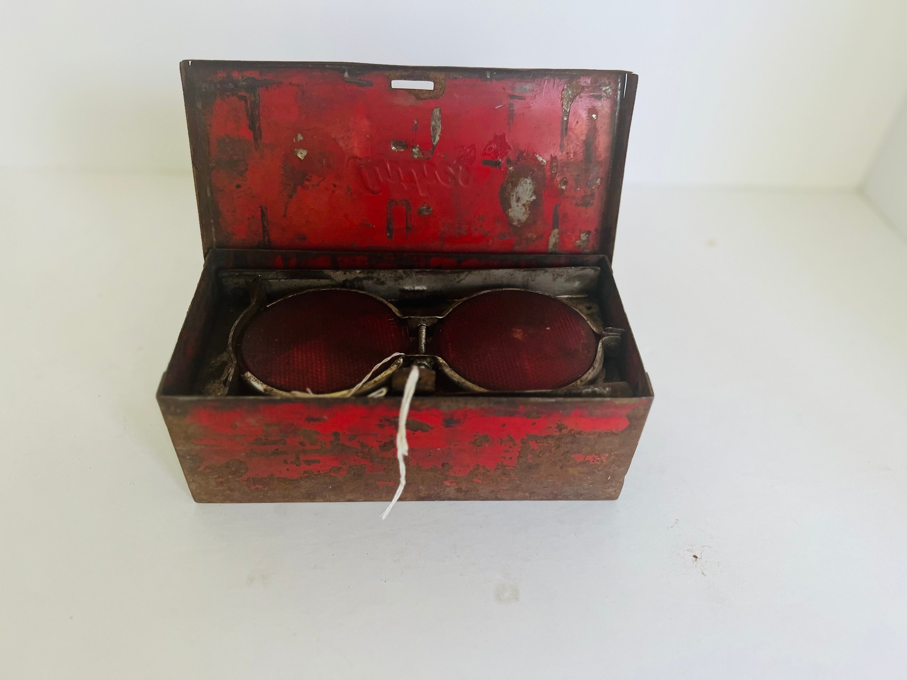 Vintage Grote Reflector Flares in Red Metal Box - Etsy