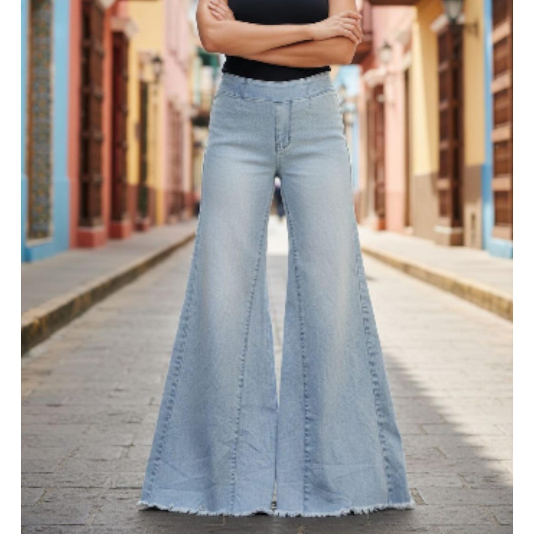 VERY RARE! Free People EXTREME Wide Leg Light Wash Flare Mid Rise Pull ...