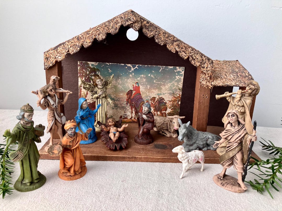 Italy Nativity Set Wooden Crèche and 11 Figures Manger Scene Vintage ...