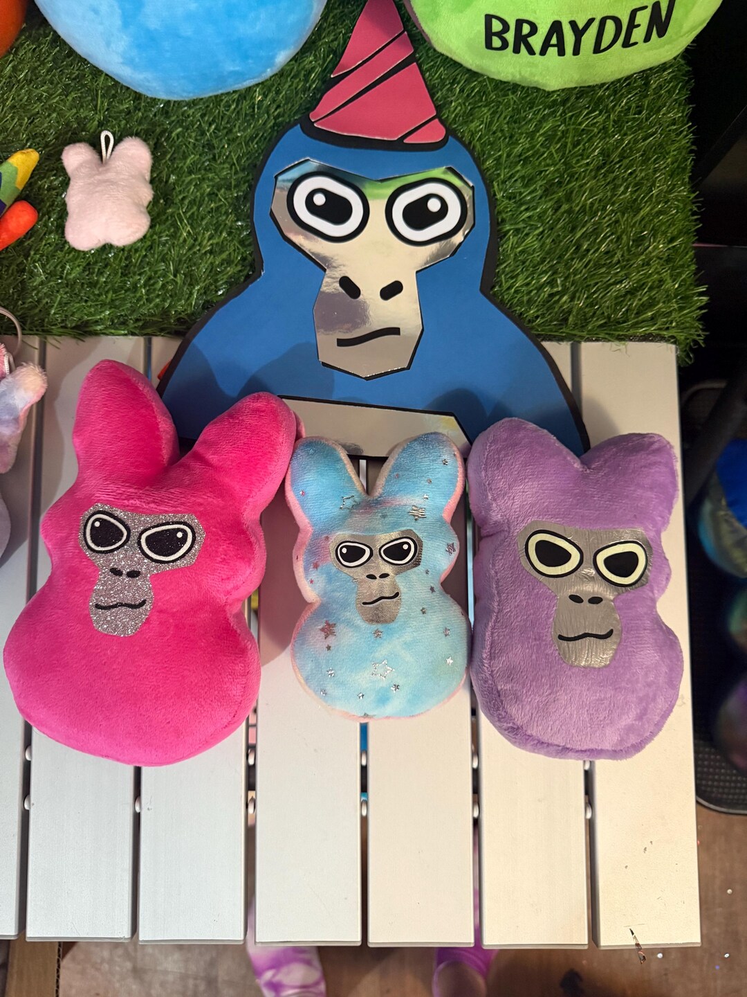 Small Gorilla Tag Peep - Etsy