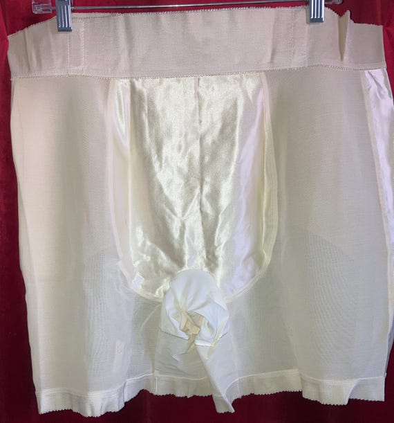 42 XXL sissy bottom girdle sears attached garters whi… - Gem